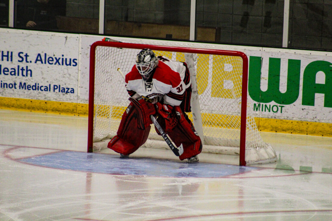 Beavers dominant in 8-0 win over Wolverines | News, Sports, Jobs ...